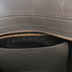 Marc Jacobs | Bags | Marc Jacobs Gray Leather Zipper Tote | Poshmark